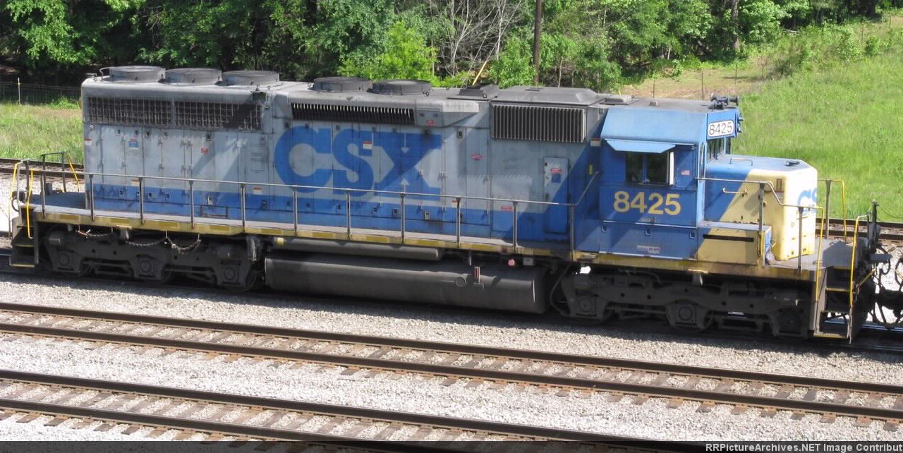CSX 8425